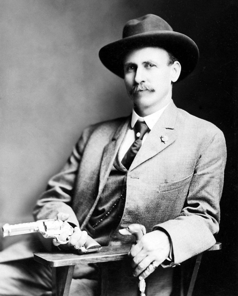 Outlaw Detectives and Strike-Breakers: The Pinkerton Detective Agency ...